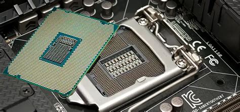 سوکت مادربرد چیست؟ بررسی انواع سوکت مادربرد