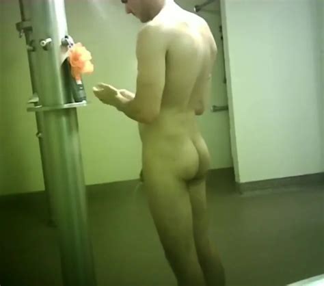 Voyeur Athletic Guy In Shower