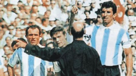 El Día Que Rattín Fue Expulsado En El Mundial 66 Y HumillÓ A La Corona