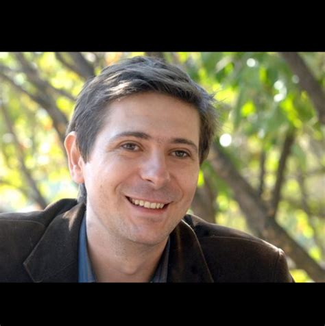 Редки снимки на единствената дъщеря на Виктор Николаев знае 4 езика а е само на 17 За Жената