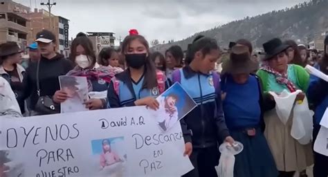 Se Mantienen Violentas Protestas En Perú Exigiendo La Renuncia De