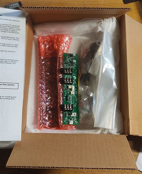 Moog Etherwave Plus Field Upgrade Mise A Niveau Etherwave Reverb