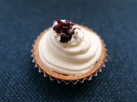 버터의 참맛을 즐기는 일본 최초의 버터 과자전문점~오사카 다이마루 우메다점 뵈르에 뵈르 Japan Shopping Now