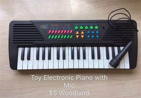 Toy Electronic Keyboard Hobbies And Toys Music And Media Musical
