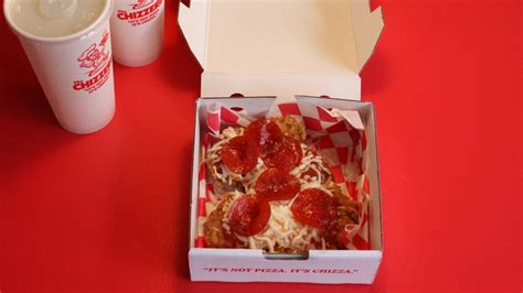 Kfc Chizza Review Enjoy It While Its Hot