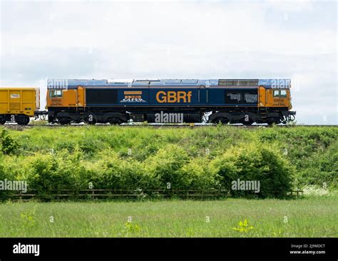 Gbrf Class 66 Diesel Locomotive No 66748 West Burton 50 Pulling A