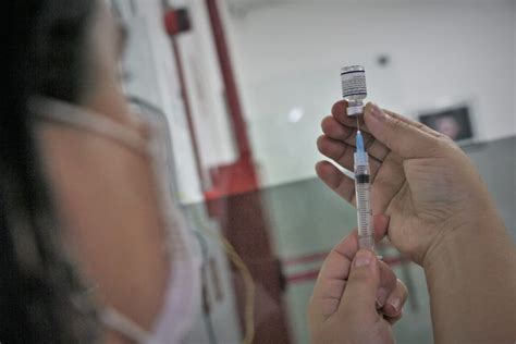 Rio Branco suspende vacinação contra Covid nesta segunda 15 feriado