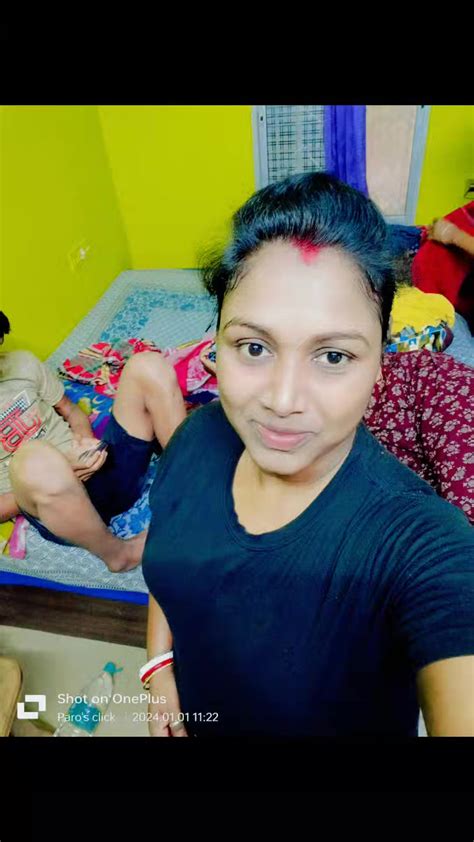 Sweet Paro Sharethispost Follow Comment Like Lookschallenge 😊😊🥰🥰
