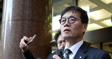 이창용 최상목 계엄 반대하며 자리 박차고 나와…사의는 만류