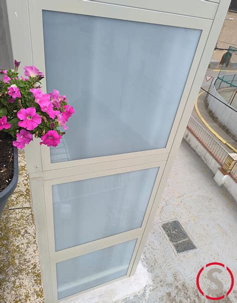 Instalación De Un Elevador Unifamiliar En Exterior Para Un Vecino De El Poal Elevadores Salleras