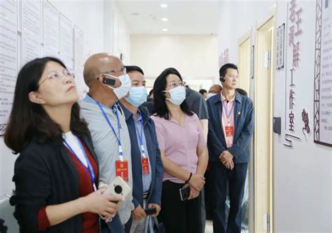 【自觉接受监督】部分驻滇全国和省级人大代表、政协委员视察盘龙法院龙泉法庭建设工作澎湃号·政务澎湃新闻 The Paper