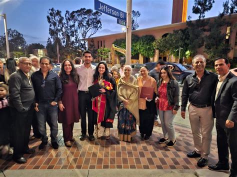 Sabreen Gowhar Mba On Linkedin Trojannetwork Fighton Uscmba 18