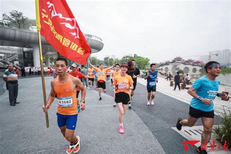 2024环漳州西湖生态园10公里联谊赛开跑