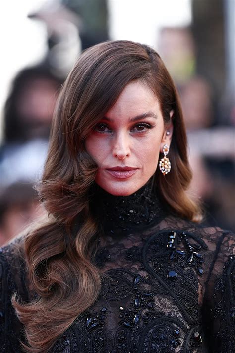 Victorias Secret Model Debuts ‘unrecognizable New Look Yahoo