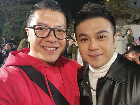 Sean Sim 好開心參加公司的盆菜宴🥰 第一年可以同各位台前幕後的夥伴們一齊食盆菜抽獎真係好開心😀 多謝tvb俾我機會參加呢個難得的