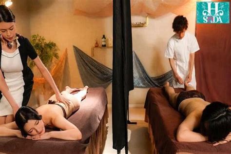 Hsoda 003 マジックミラーntrエステ 隣で美乳スレンダーな彼女が寝取られているのに、僕は巨乳お姉さんの凄テクに抗えず、生中セックスし