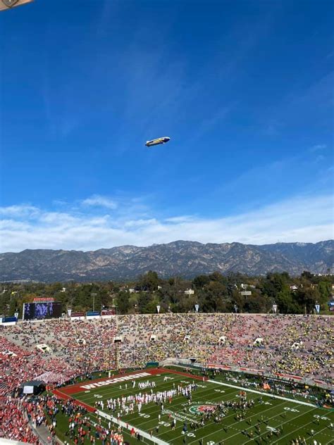 Goodyear Blimp The Granddaddy Of Them All Rose Bowl Facebook