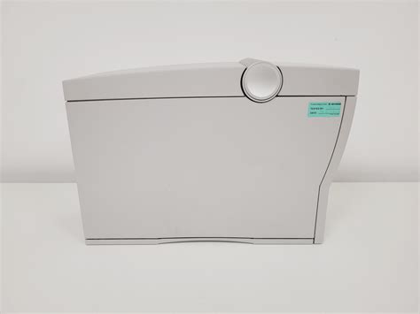 Agilent 2100 Bioanalyzer For Automated Electrophoresis Lab