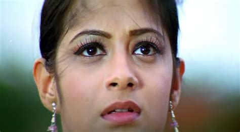Kadhal Valarthen Song Lyrics Manmadhan
