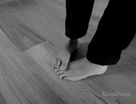 Feetxpress A Dutch Foot Blog Interview Karina Her First Foot