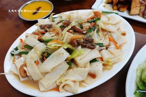 阿桃的店原創客家菜｜在地人推薦客家菜．原第一市場老店家！切雞肉就是要沾客家桔醬．私房小菜、客家板條 艾瑪 吃喝玩樂札記