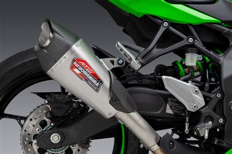 Yoshimura Zx 4rr 2023 24 At2 Stainless Slip On Exhaust W Stainless