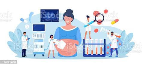 초음파 임신 검사 배아 아기 건강 진단 초음파 검사 병원에서 초음파 기계로 임산부를 스캔하는 의사 배꼽 초음파 검사를하는 산부인과 의사 건강 검진 장치 화면에 대한 스톡