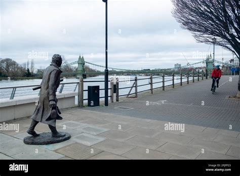 Thames River Statues