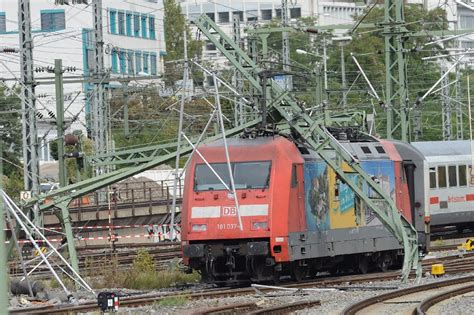 Nach IC Entgleisung Zugverkehr Am Stuttgarter Hauptbahnhof Weiter