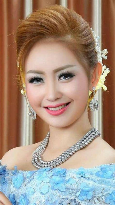 Beautiful Khmer Girl In Cambodia Traditional Costume She Smile And