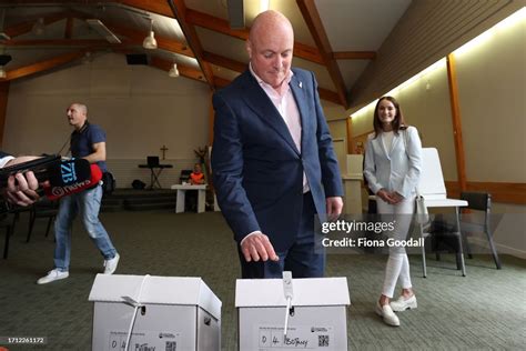 New Zealands National Party Leader Christopher Luxon And His Wife