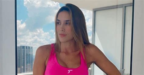 Detalle En El Abdomen De Daniela Ospina Preocupa A Sus Seguidores