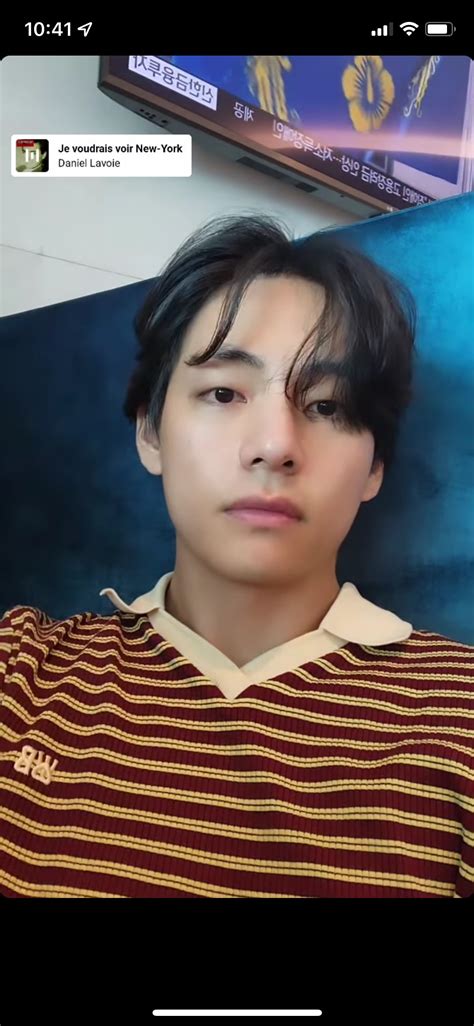 Bts Community Posts 아침부터 업무처리하느라 물한잔 못하고 있었는데 급한거 끝내놓고 인스타 들어가니깐 물보다
