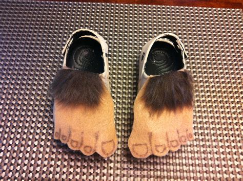 Diy Hobbit Halloween Costumes Artofit