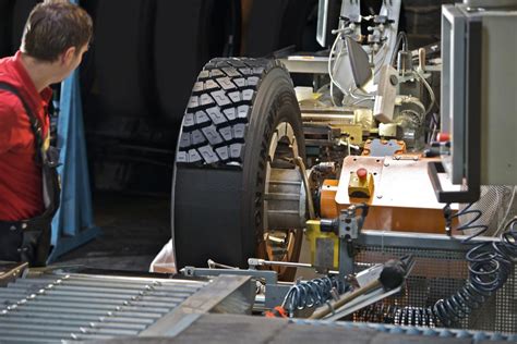 Runderneuerte Lkw Reifen Preiswert Und Sicher Magazin
