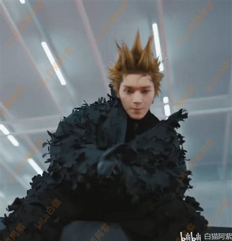 韩网狂喷nct李泰容的新发型好像海胆啊疯了吧、无法跟这个发型和解等评！ 哔哩哔哩