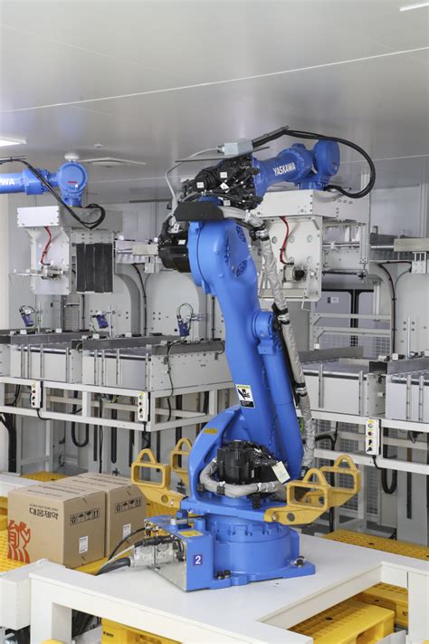 거대 로봇팔이 포장·적재 알약 하나하나 선별 ‘불량 제로 문화일보