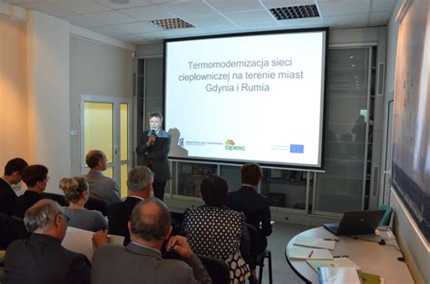 OPEC poprawia efektywność energetyczną Rumi i Gdyni