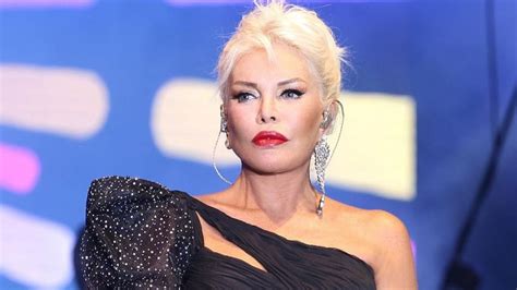 Ajda Pekkan öldü Mü Ajda Pekkan Durumu Nasıl Kötü Haberi Menajeri