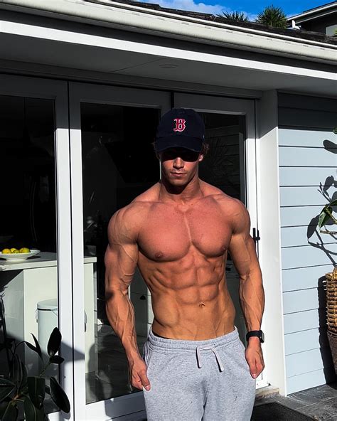 Physique Motivation Brandon Starr Monday Xyz
