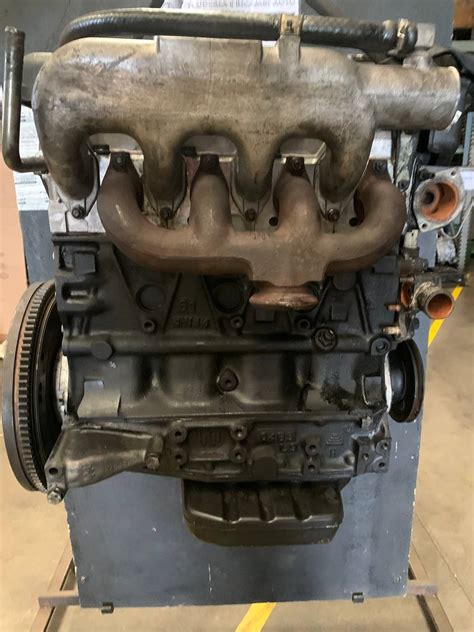 MOTORE IVECO DAILY 2 5 D ASPIRATO SOFIM 8140 61 CINGHIA NUOVA MTU031