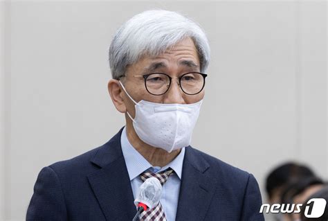 與 정해구 철학·이념 맞지 않아 野 감사원 정보수집 위법종합