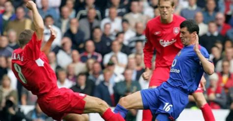 이정우의 스포츠 랩소디 맨유 리버풀 130년 라이벌의 시작은 축구가 아니다 이정우의 스포츠 랩소디 맨유 리버풀 130년 라이벌의 시작은 축구가 아니다