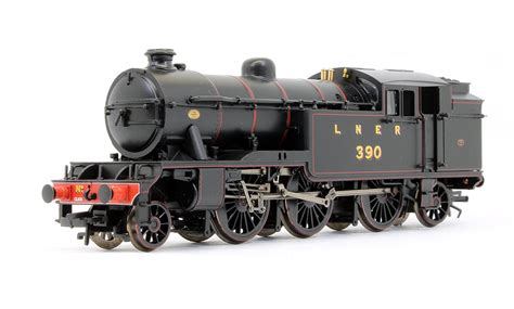 Pre Owned Lner Class V3 Tank 390 Lner Lined Black Steam Locomotive