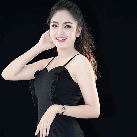 Oho Gelly Detox ເຢັນລີ້ດີທັອກແບນຣ໌ຕາດຳ