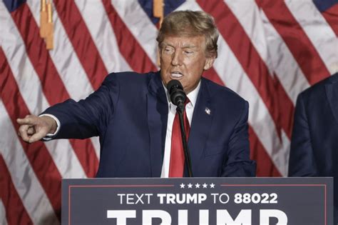 Donald Trump Pledges To Impose New China Tariffs If Re Elected