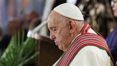 Папа Франциск тръгва за Южен Судан с призив за мир докато в