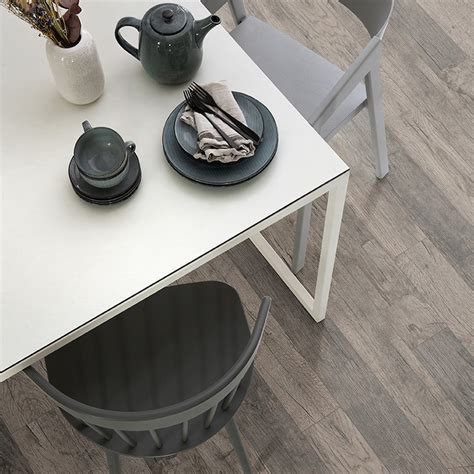 EGGER PRO MEDIUM 10 32 4V Grey Santa Fe Oak Laminált padló E