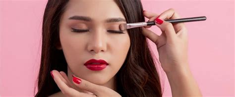 11 Rekomendasi Eyeshadow Blending Brush Harga Di Bawah Rp 100 Ribu