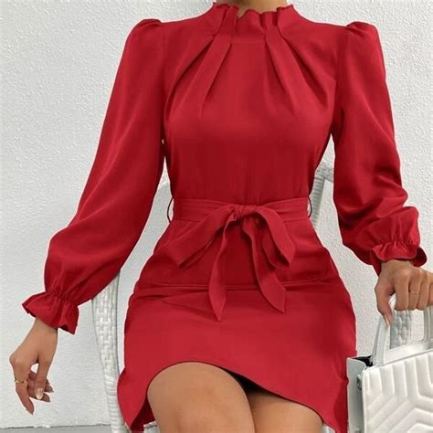 Fashion Casual Folds Hip Wrap Commuter Dress Elegant O Neck Solid Long